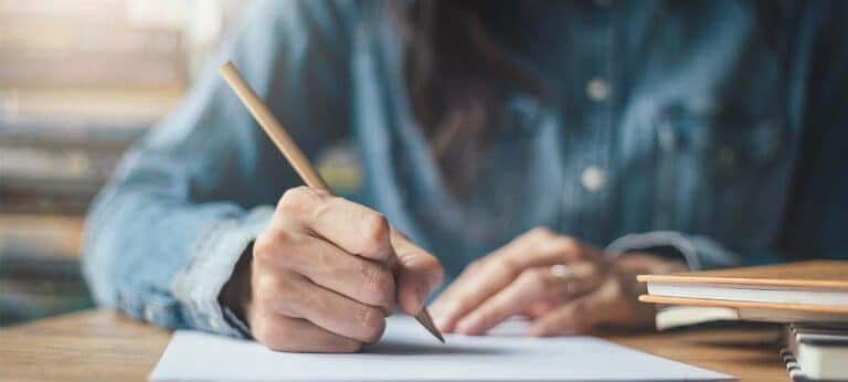 Prüfungen in der Schule vs. Uni: DieUnterschiede | GRIN